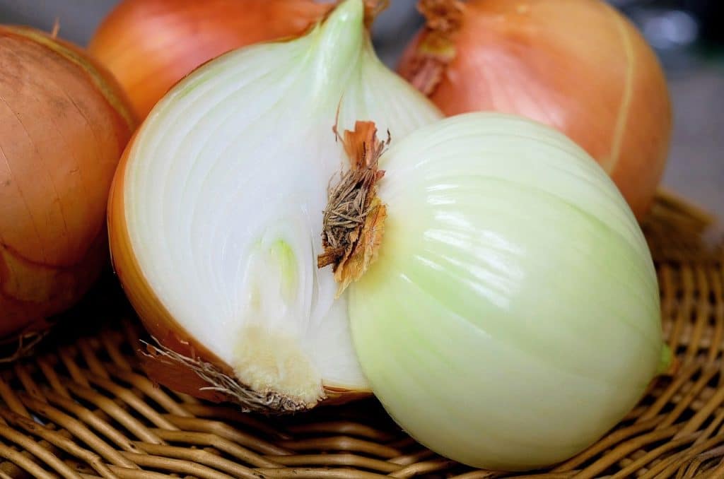 Comment caraméliser des oignons