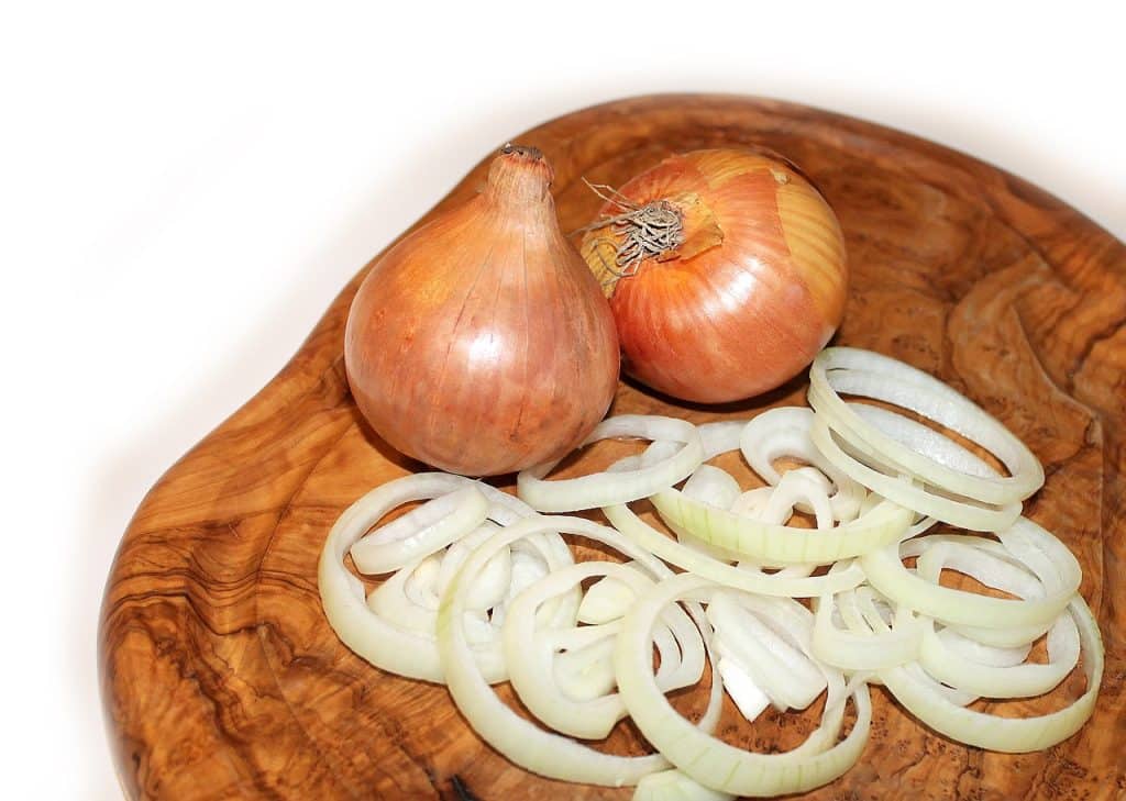 Comment caraméliser des oignons